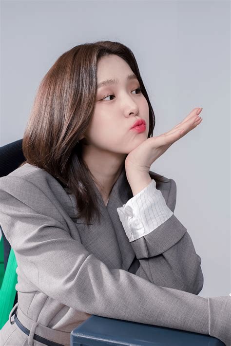 Kim Ji Eun R Kactress