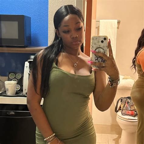 Rαყα pyt rayaaa Threads Say more Rαყα pyt rayaaa Threads Say more