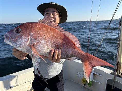 9月14日、鯛ラバ便！ 東京湾でタイラバ、シーバス釣るならザシーマンへ