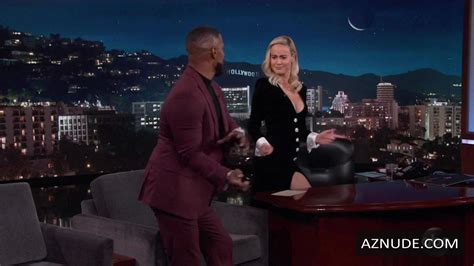 Brie Larson Shows Off Her Stunning Chest In Incredibly Low Cut Dress As She Fills In As Host On