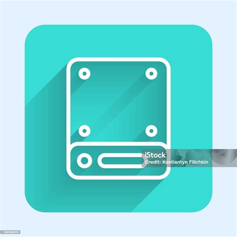 흰색 선 서버 데이터 긴 그림자 배경으로 격리된 웹 호스팅 아이콘 녹색 사각형 버튼 벡터 개념에 대한 스톡 벡터 아트 및 기타 이미지 Istock