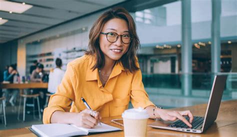 How To Hire A Freelancer Everything You Need To Know