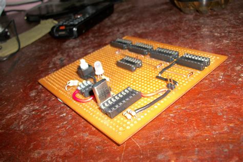 Electrolabzz Led Scrolling Message Display Using Pic16f628a