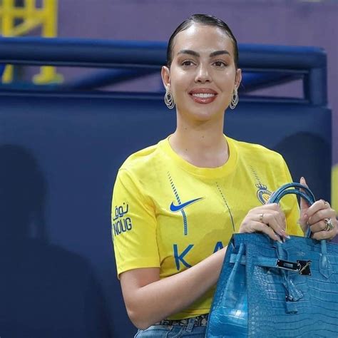 لم تعلن جورجينا رودريغيز زيارة مرتقبة مع رونالدو لمحافظة الأنبار في