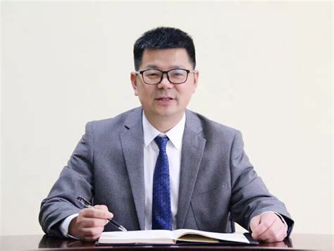 平阳建兰中学校长 平阳三中 大山谷图库