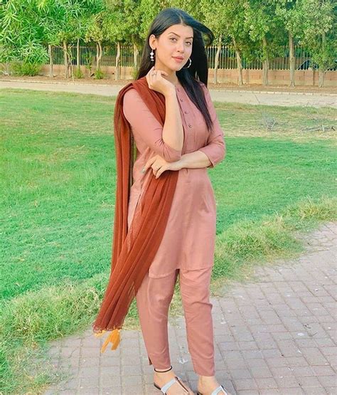 Nimra Azam Offical On Instagram Simple Pakistani Dresses Pakistani Dresses Casual