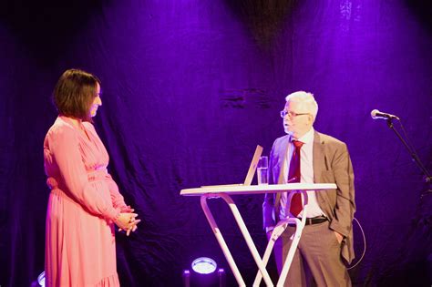 Kultur Og Underholdning Sætre Line Andersen Skal «bokbade Med Asle Mitt Største Scoop