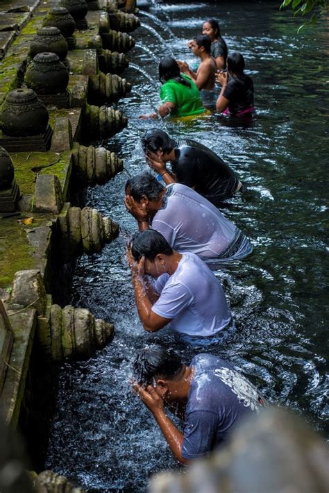 ประเพณีและพิธีกรรมทางศาสนาของประเทศอินโดนีเซีย Naamchoop องค์ความรู้ภาคใต้และคาบ