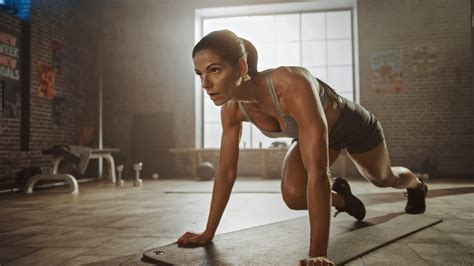 Hip Dips Are They Worth Worrying About Betterme