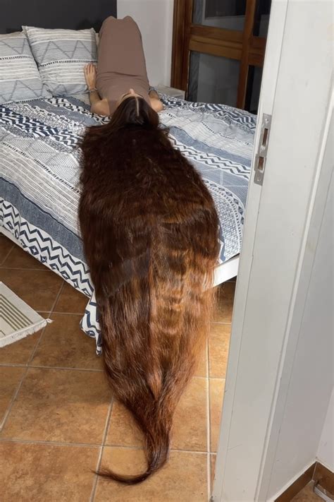 Deep Dive Into Rapunzels Very Long Hair Alechka Nasyrova Queen Of