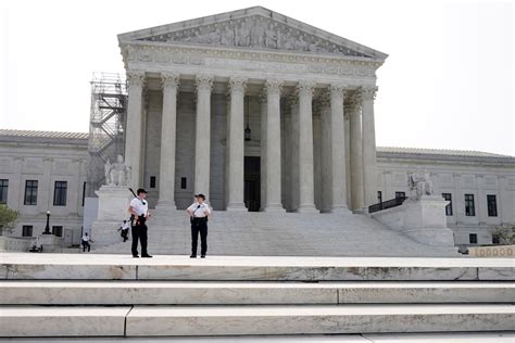 Us Supreme Court Backs Website Designer Who Refused To Serve Same Sex