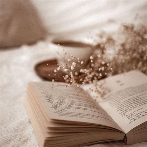 ლიტერატურიზაცია • Literaturization ახლა ასე ვარ სხვას ვერაფერს ვაკეთებ ვზივარ საათობით