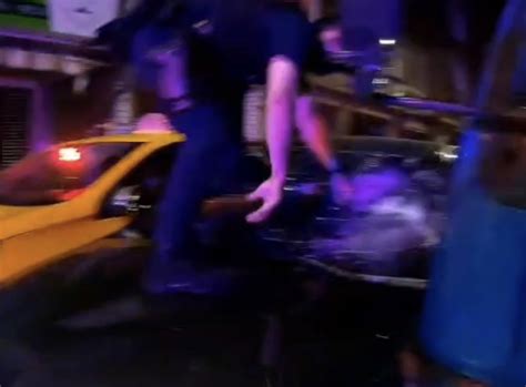 【有片】男子拒檢街頭亂竄 警網包圍破窗逮人