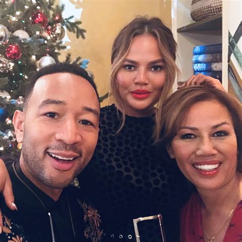 Christine Teigen Siblings