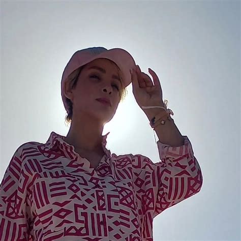 Farzaneh Sayahi Computer Teacher Farzanesayahi • Threads Say More