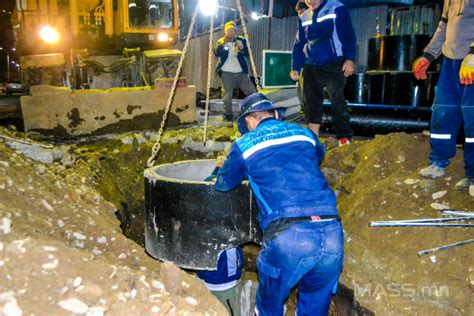 Үндэсний цэцэрлэгт хүрээлэнгийн арын замд борооны ус зайлуулах шугам