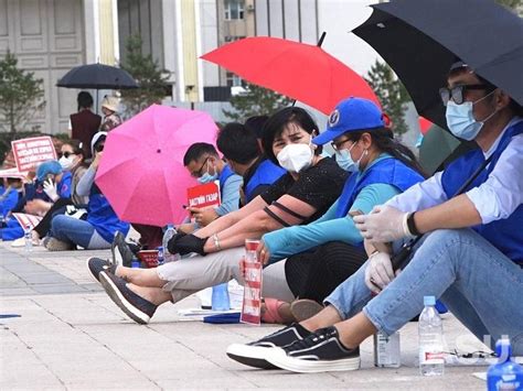 Монголд сүүлийн гурван жилийн хугацаанд 735 удаагийн жагсаал цуглаан бүртгэгдсэн байна Delhii Mn