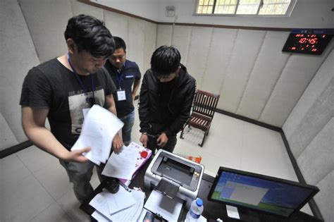 重庆警方跨境打掉特大诈骗犯罪团伙，抓获150余人诈骗诈骗团伙警方新浪新闻