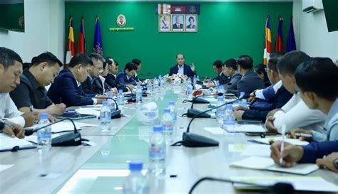 រដ្ឋមន្ត្រីក្រសួងមុខងារសាធារណៈ ៖ «កែទម្រង់ណាក៏ដោយ ត្រូវចាប់ផ្តើមពីខ្លួនឯងជាមុនសិន សារព័ត៌មាន