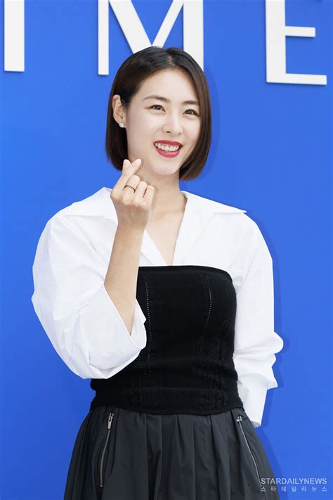 [s포토] 이연희 환한 미소~ 타임 스타데일리뉴스