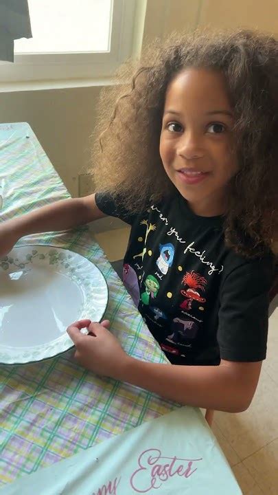 Lazy Lunch Idea Airfryer Pizza Naan Salad Messyhair Lizziebee