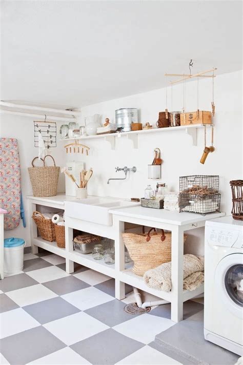 20 Swoon Worthy Laundry Rooms…yep Laundry Rooms Laundry Room