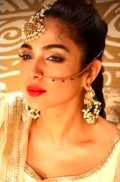 Review All That You Need To Know About The Tich Button Joyride Gloss Etc