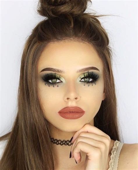 How To Use Eyeshadow Eyeshadow Looks Eyeshadow Makeup Makeup