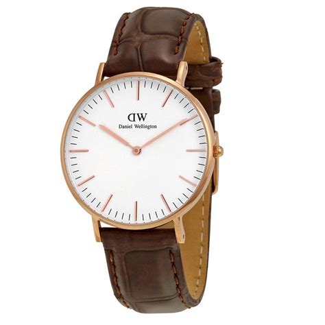 Daniel Wellington Womens Classic York Watch Quartz Mineral Crystal