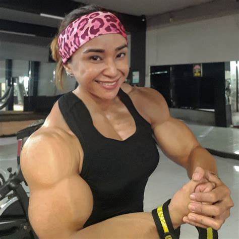 Asian Muscle Girl By Mustmu On Deviantart