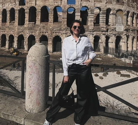 Ергенката Карабаджак Живях с алкохолик и скръндза но с мъжа ми ударих джакпота Информационна