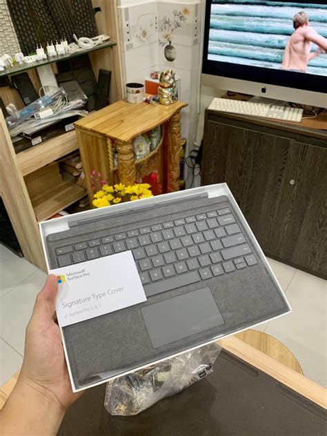 Microsoft Surface Pro Signature Type Cover Alcantara 5 6 7 Macbook