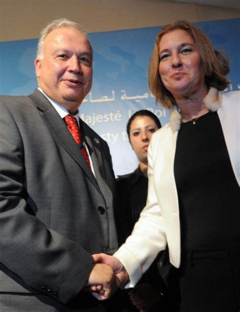 After The Sex Scandel Of Mahmoud Abbas Office Manager Abbas Threatens To Resign If More