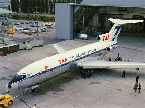 Boeing 727 Performance And Operating Handbook