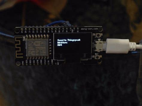 Display Temperature And Humidity And Upload To Thingspeak