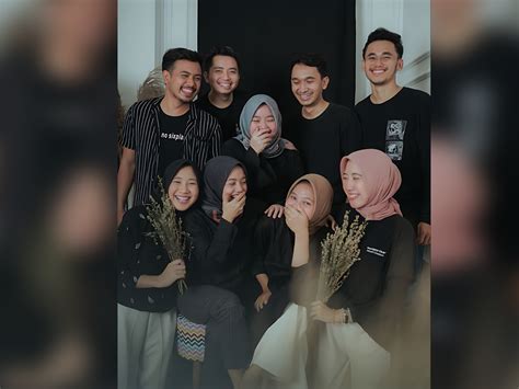 Jasa Foto Keluarga Besar Terbaik Profesional Di Jakarta