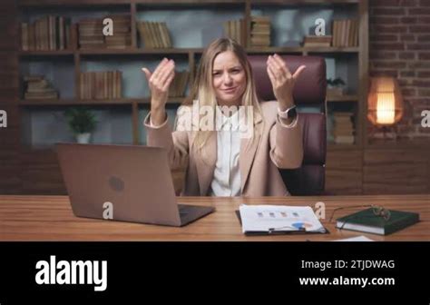 Visitor Team Stock Videos And Footage Hd And 4k Video Clips Alamy