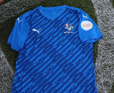 Neom Sc 2024 25 Seragam Kandang