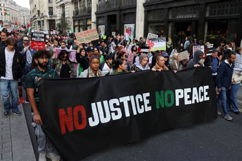 Мужчина просивший политубежища в Великобритании совершил теракт из за