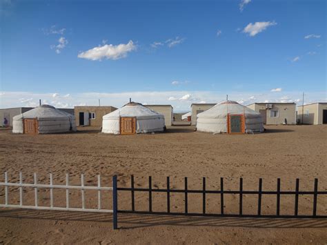 Байгальд ээлтэй бүсгүйчүүд Энэ бол Форс гоулд майнинг ХХК ны оффис ажлын байр юм Facebook