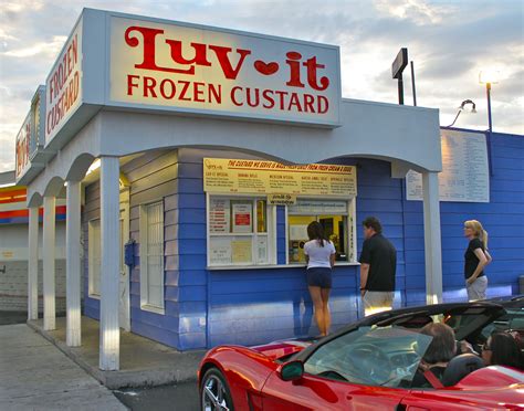 Luv It Frozen Custard Las Vegas 360