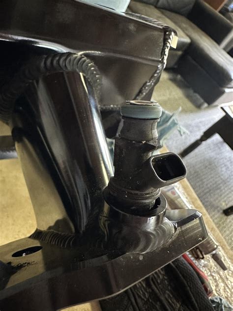 Fitech Intake And Lm7 Truck Injector Fitment Question R Lsswaptheworld