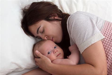 Darle Antibióticos A Tu Bebé Es Más Peligroso De Lo Que Piensas Estilo De Vida Madres Univision