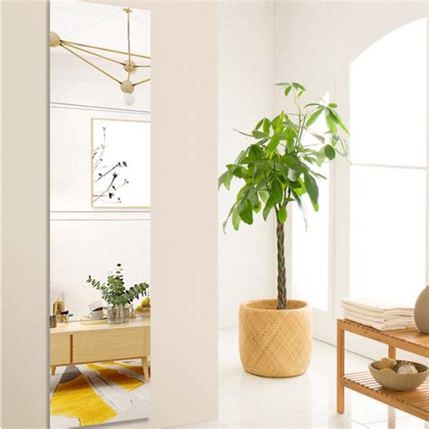 กระจก สติ๊กเกอร์กระจกเง กระจกติดผนัง กระจกพลาสติก สติกเกอร์ติดผนังมีกาวในตัวใช้ในหอพักสติกเกอร์