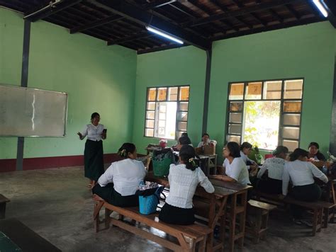 လယ်ဝေးမြို့နယ်၌ မြို့နယ်အဆင့် အခြေခံပညာအလယ်တန်း၊ မူလတန်းဘာသာပြဆရာ