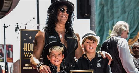 Quiénes Son Y A Qué Se Dedican Los Hijos De Las Estrellas De Rock De