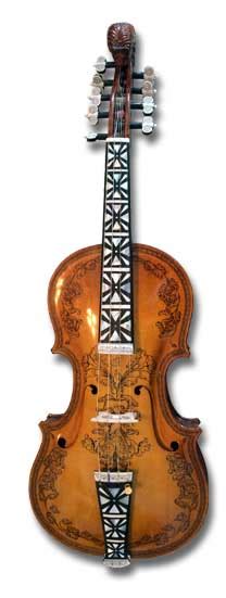Hardanger Fiddle Patrisa Tomassini
