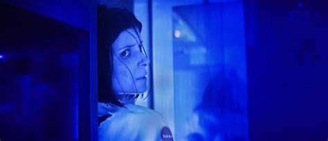 익스트림무비 케이트 마라 주연의 강렬한 공상과학 스릴러 영화 The Astronaut