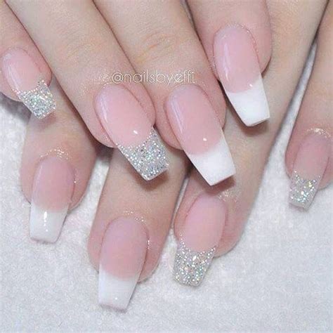 Uñas Acrílicas Blancas Con Brillo Manicura De Uñas Uñas Para Novia