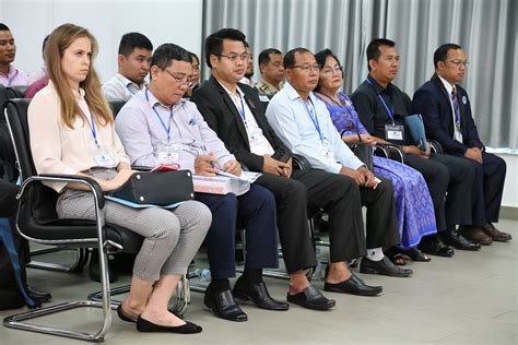 រូបភាពសកម្មភាព ឯកឧត្តម ឌឹម សុវណ្ណារុំ សមាជិក គ ជ ប និងជាប្រធានក្រុមប្រតិកម្មព័ត៌មាន គ ជ ប